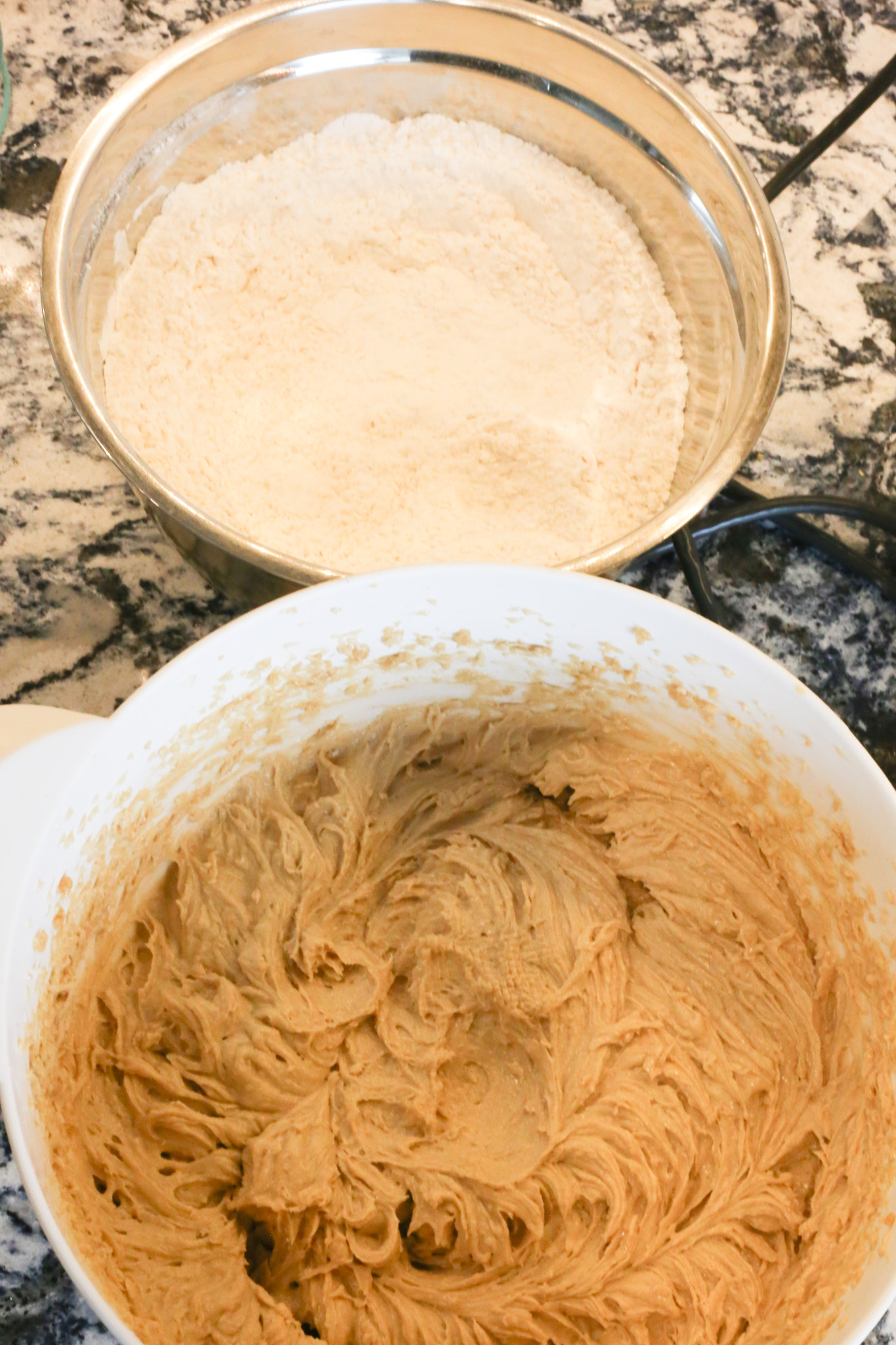 Viral Peanut Butter Caramello Cookies With Chocolate Drizzle - The ...