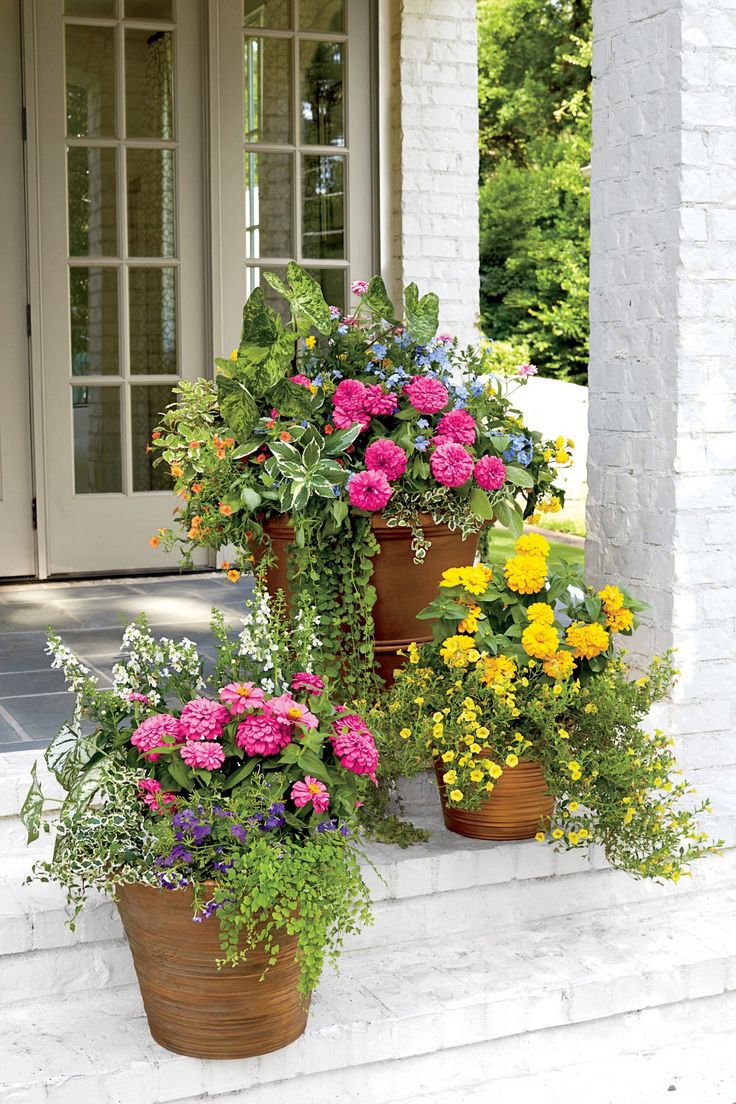 30 Gorgeous Flower Pot Ideas For Your Front Porch - The Unlikely Hostess