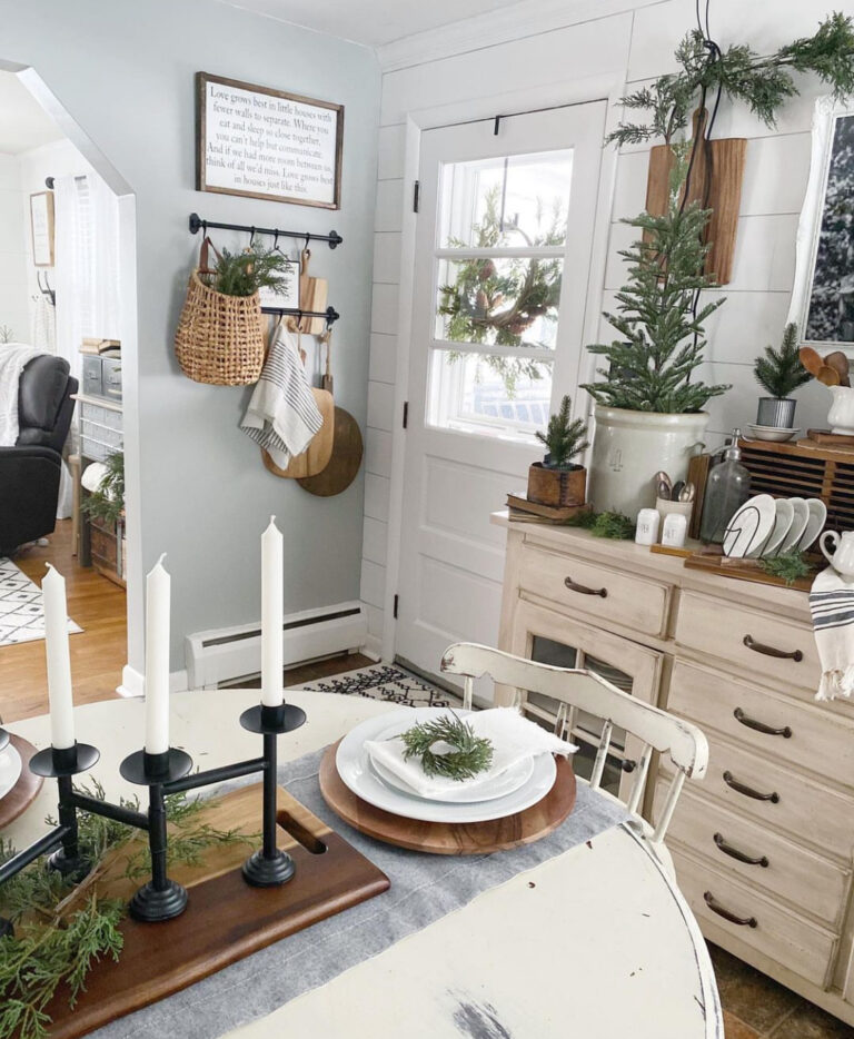 15 Rustic Winter Centerpieces & Table Decor Ideas - The Unlikely Hostess